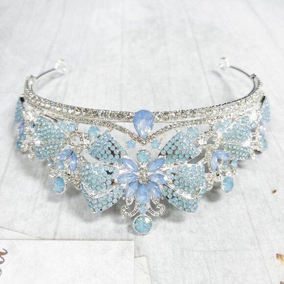 Handmade | Accessories | Vintage Silver Crown Blue Bow Tiara Classic ...